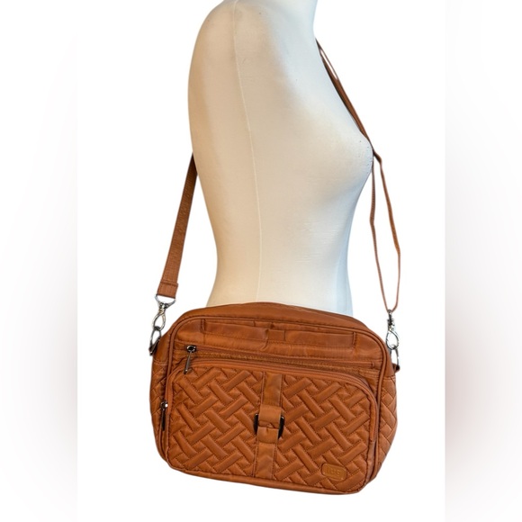 lug | Bags | Lug Carousel Xl Rfidblocking Convertible Crossbody Bag ...